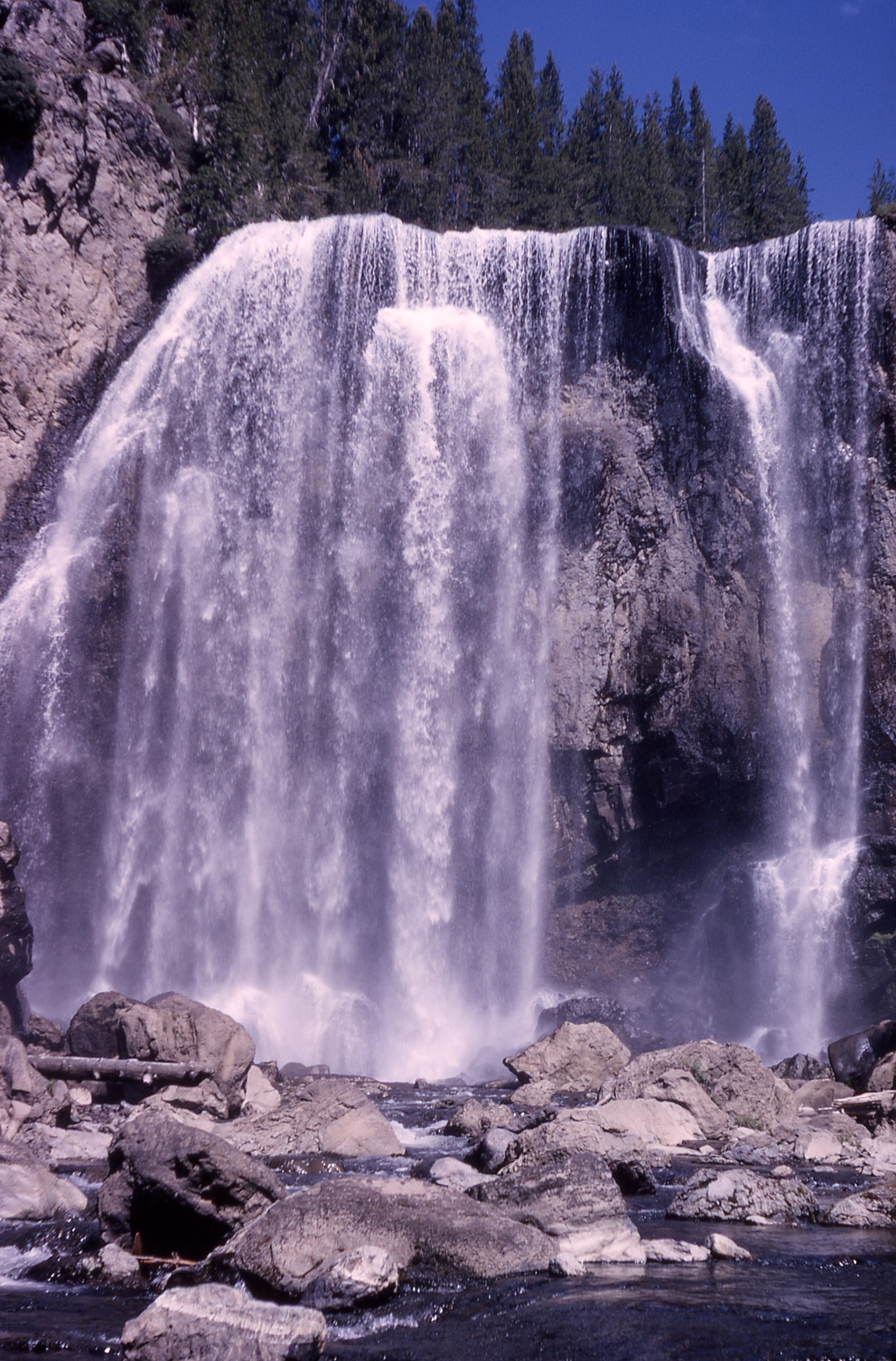 Dunanda Falls | Natural Atlas