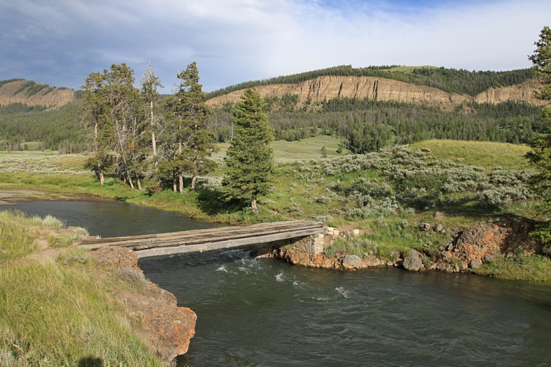 Soda Butte Trailhead | Natural Atlas
