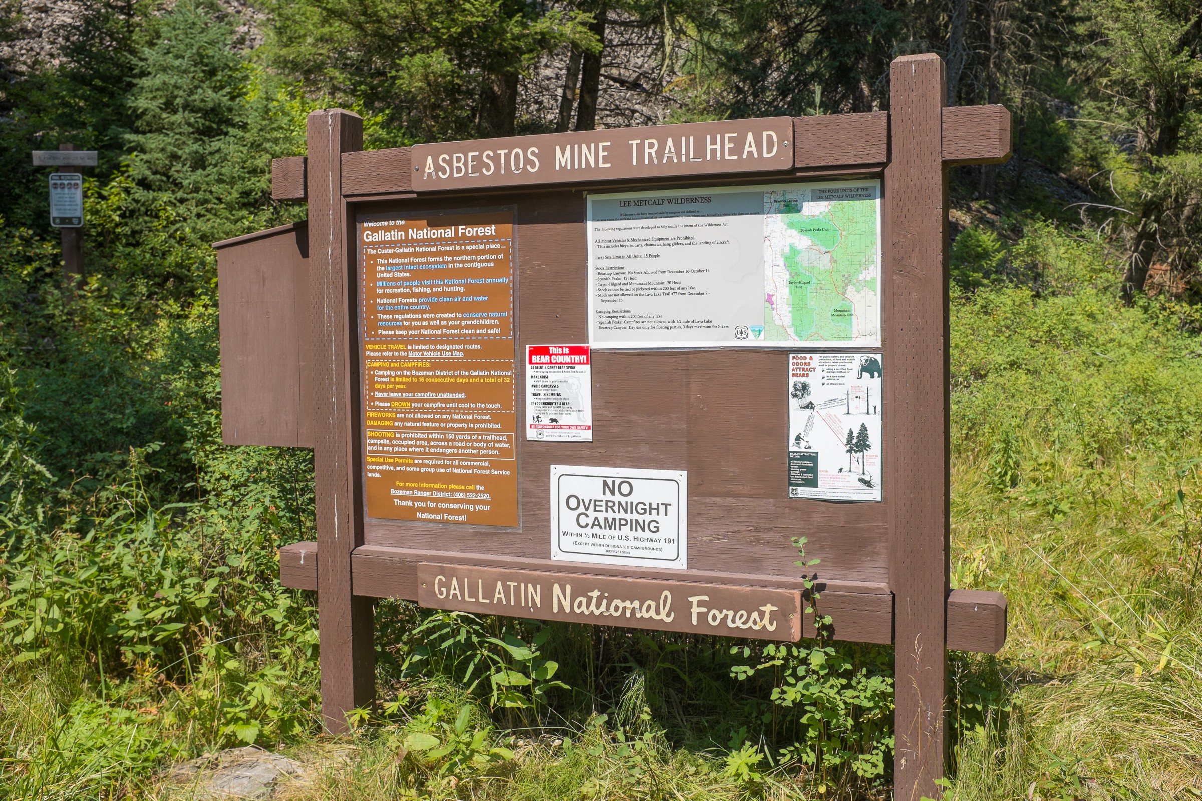 Asbestos Mine Trailhead | Natural Atlas