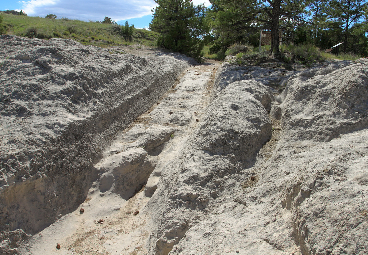 Oregon Trail Ruts Interpretive Trail (Oregon Trail Ruts State Historic ...