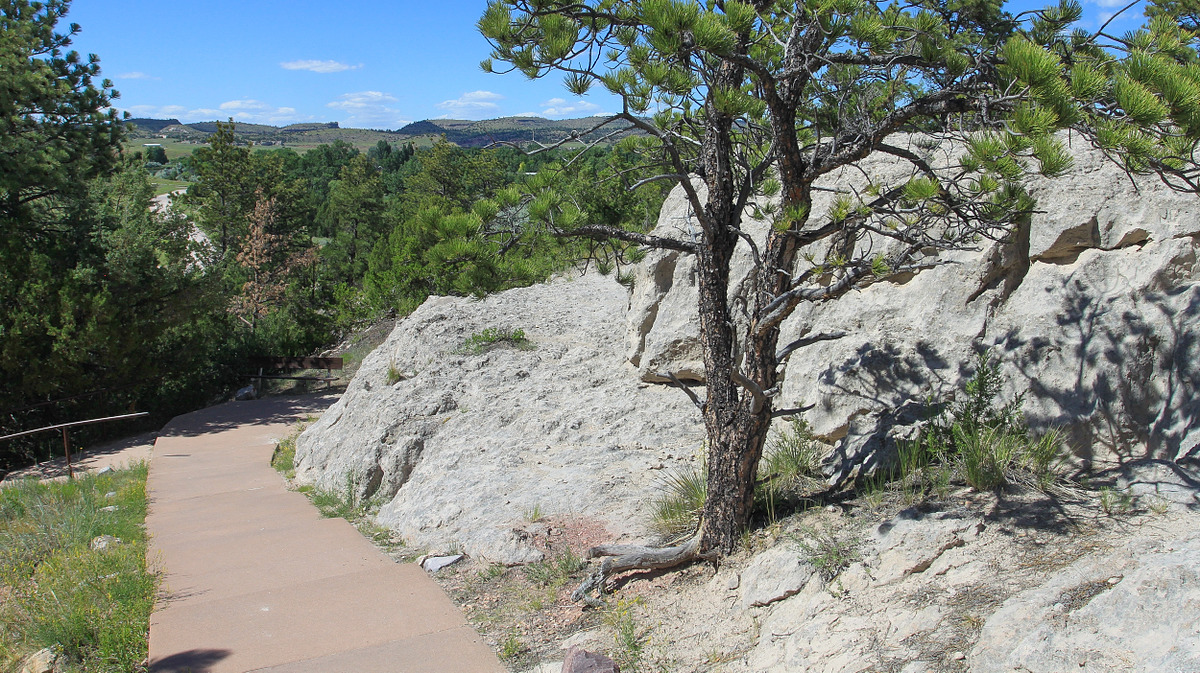 Oregon Trail Ruts Interpretive Trail (Oregon Trail Ruts State Historic ...