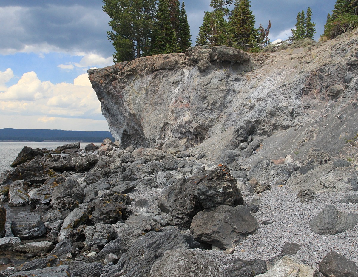 Pumice Point Picnic Area | Natural Atlas