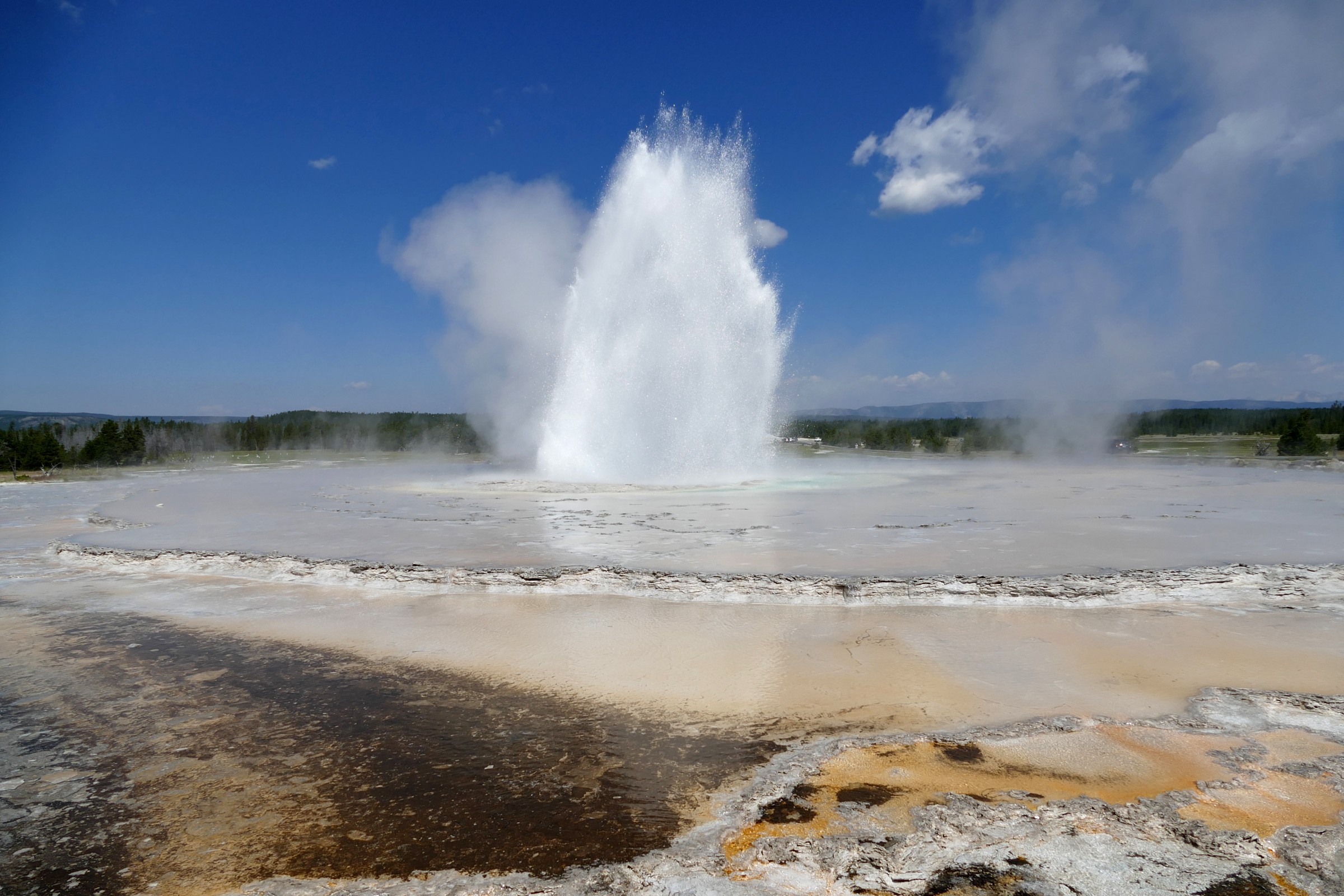 Great Fountain Geyser | Natural Atlas