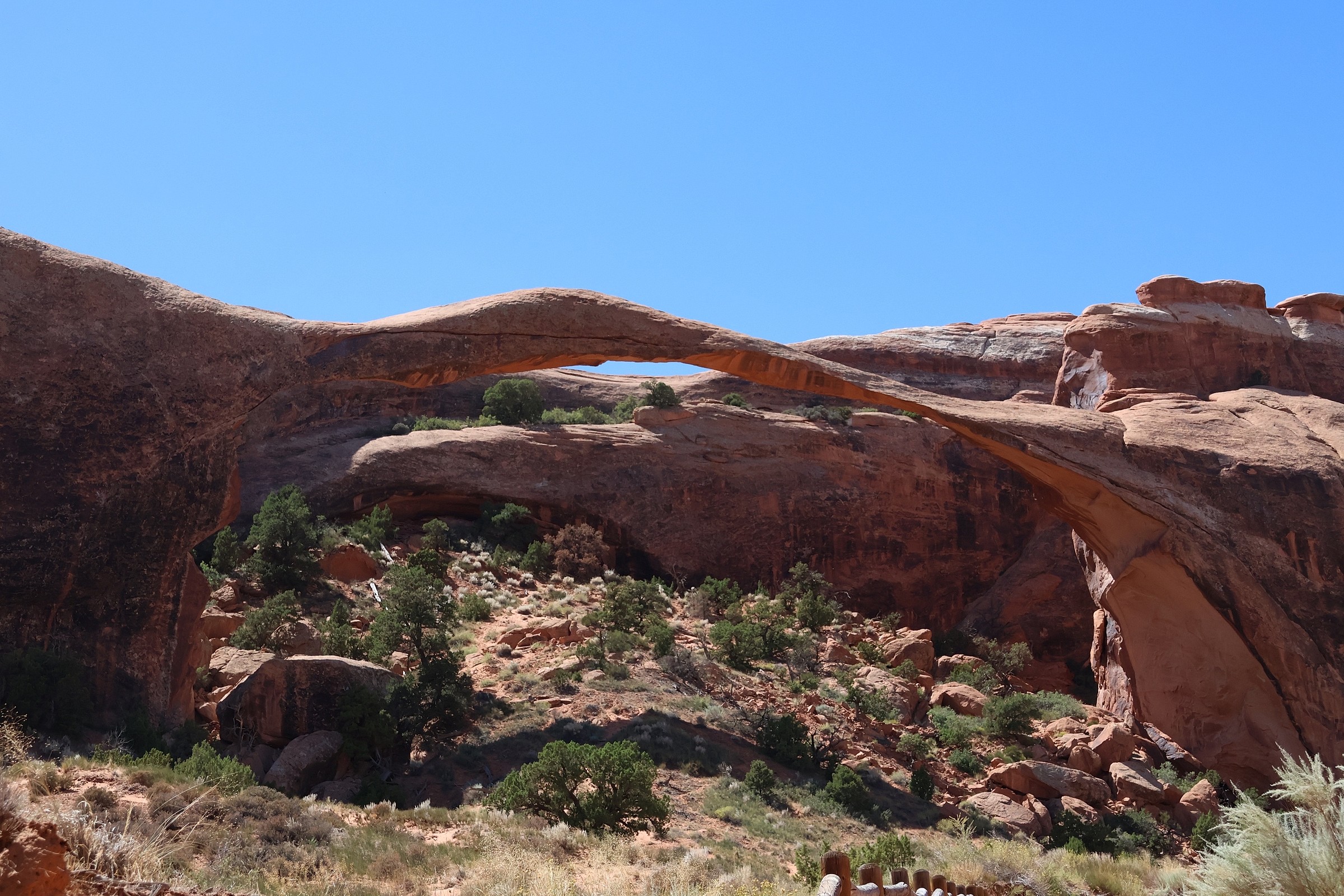Free Standing Arches | Natural Atlas