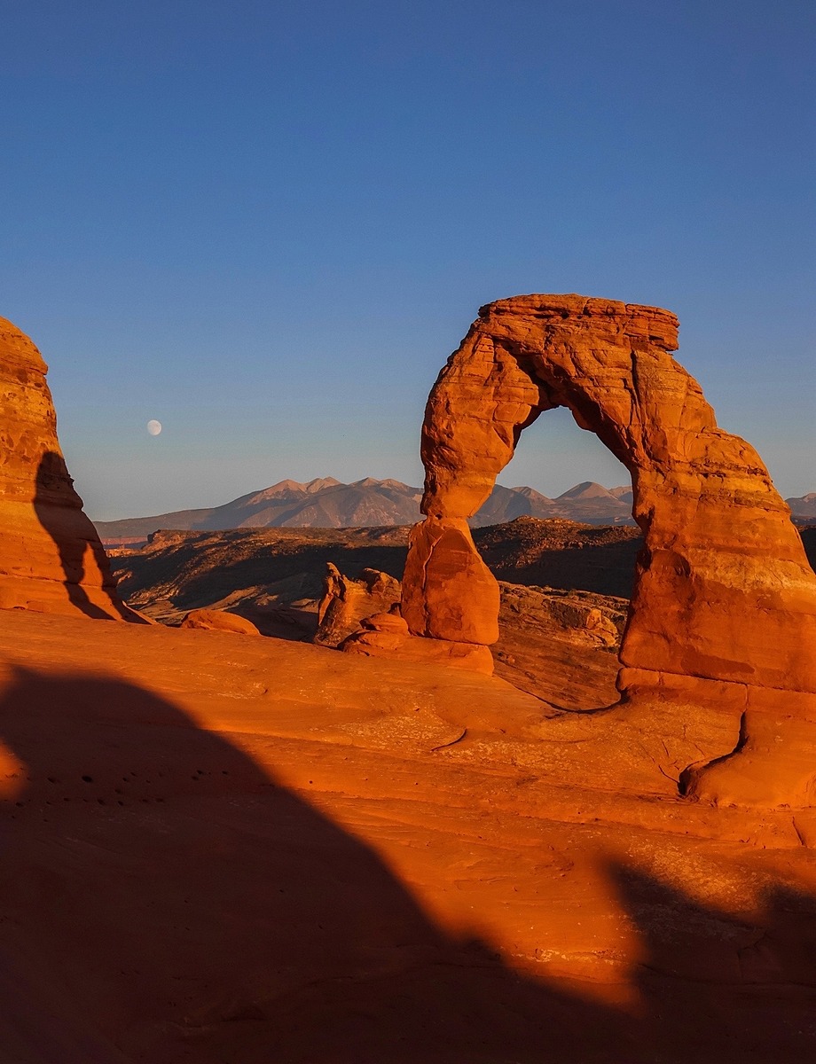 Free Standing Arches | Natural Atlas