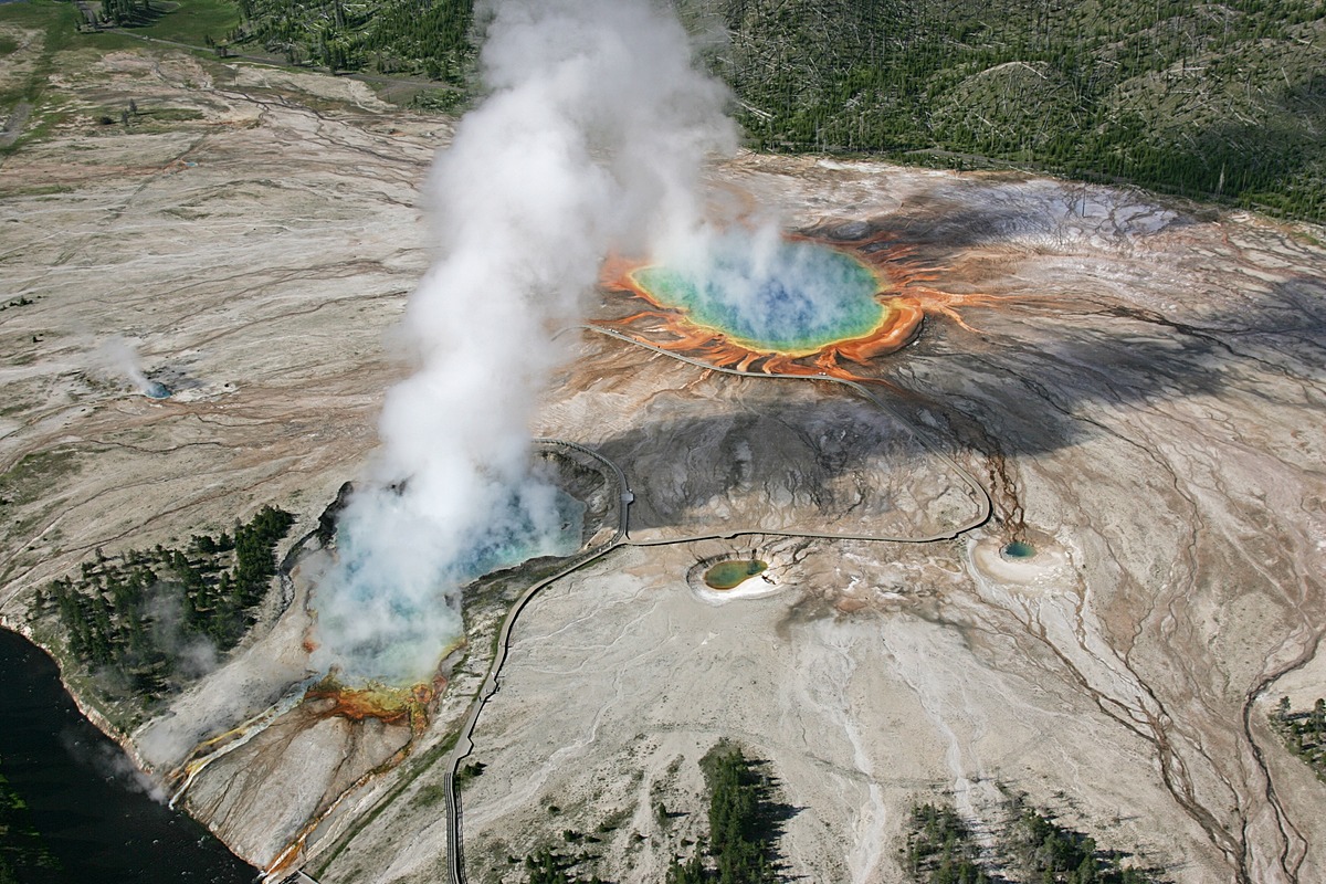 Excelsior Geyser Crater | Natural Atlas