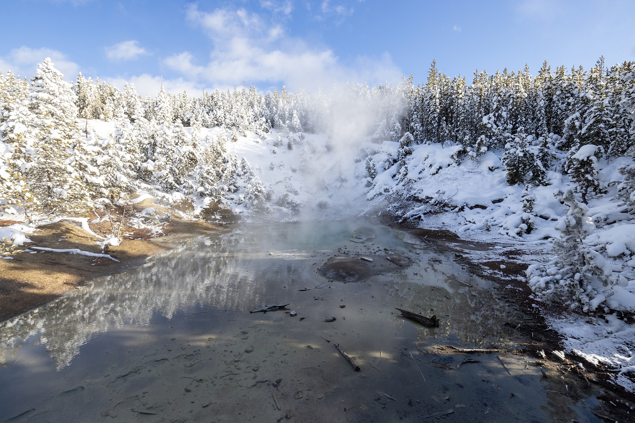 Monarch Geyser | Natural Atlas