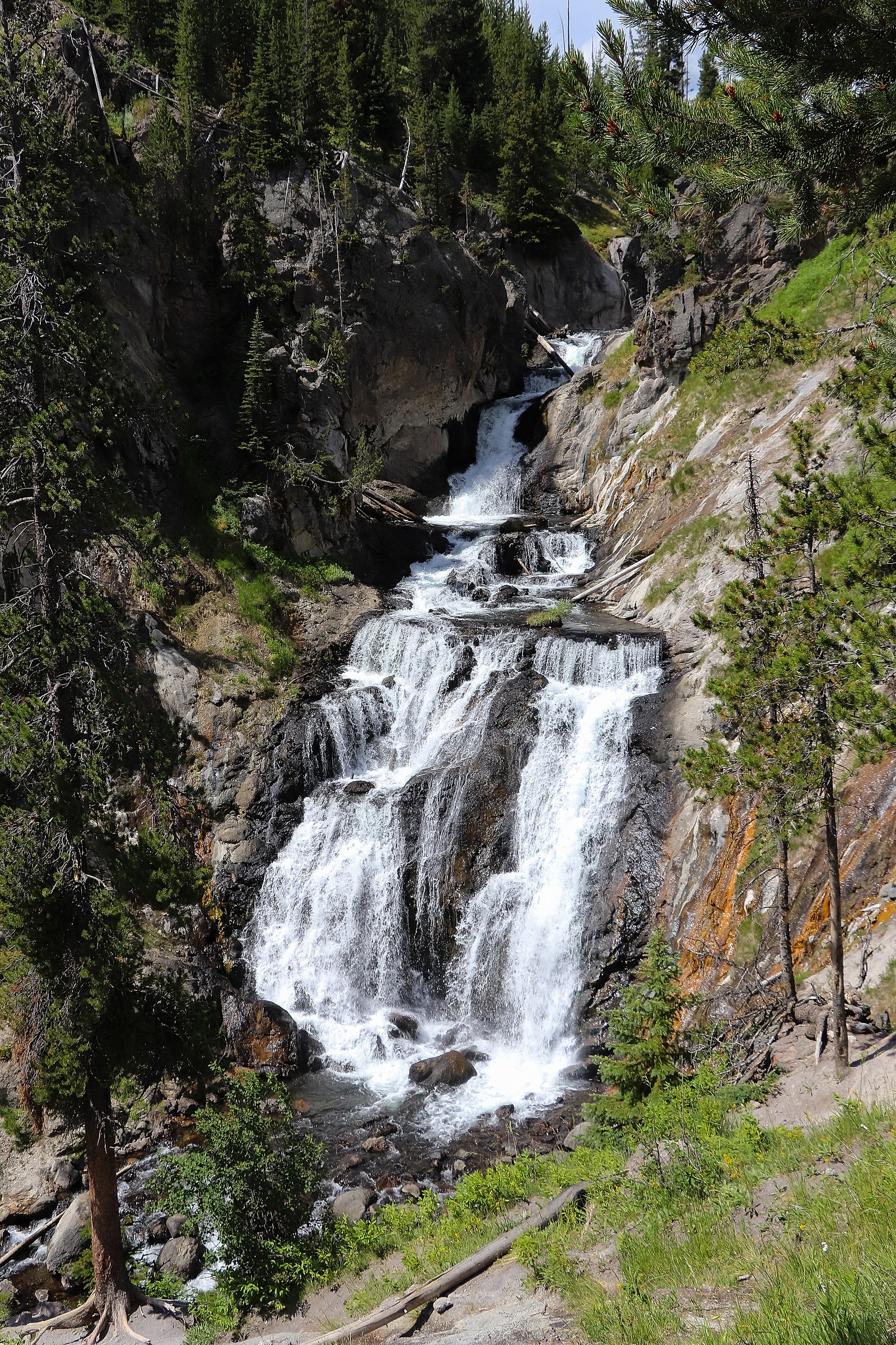 Mystic Falls | Natural Atlas