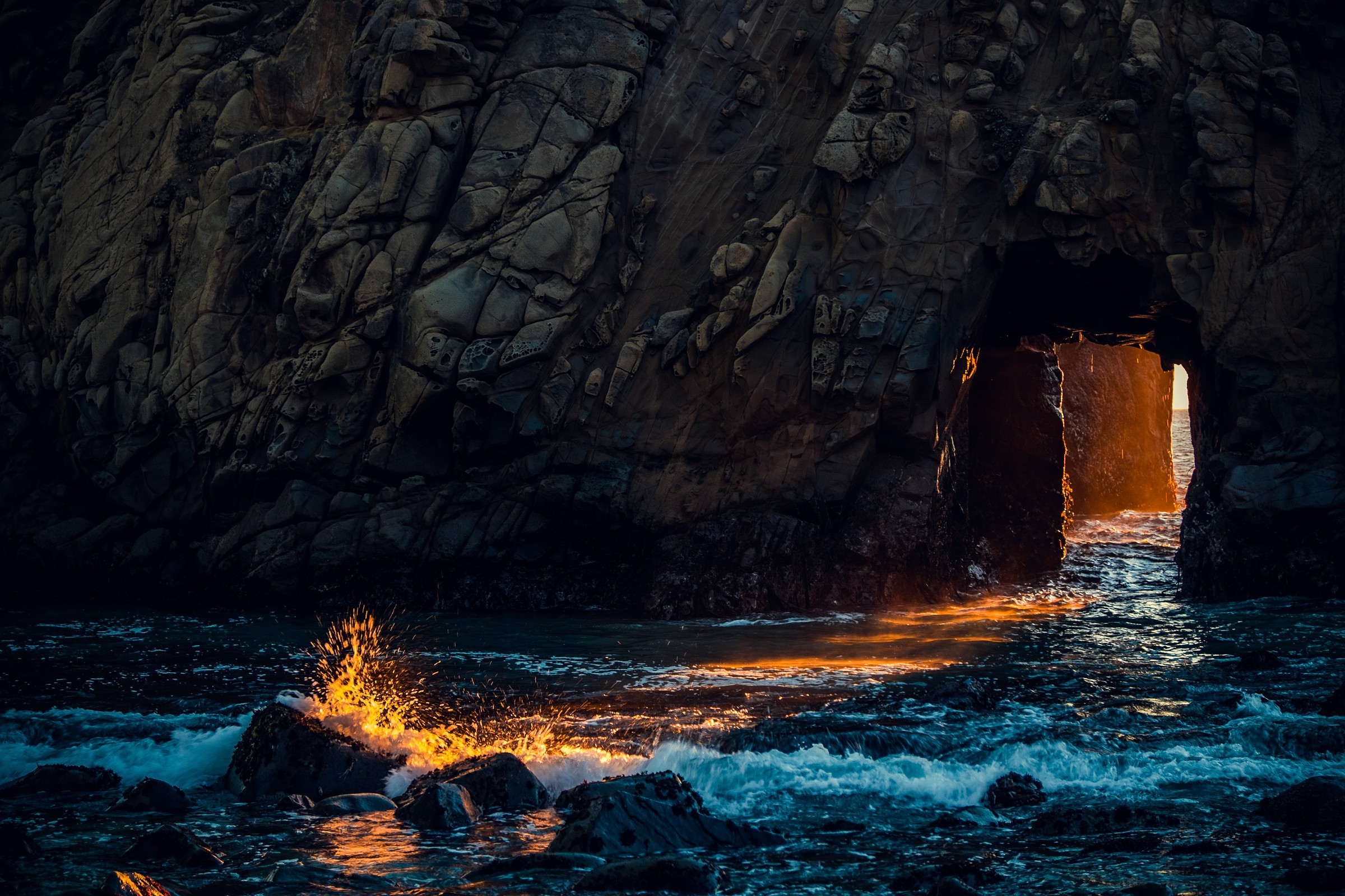 Keyhole Rock | Natural Atlas