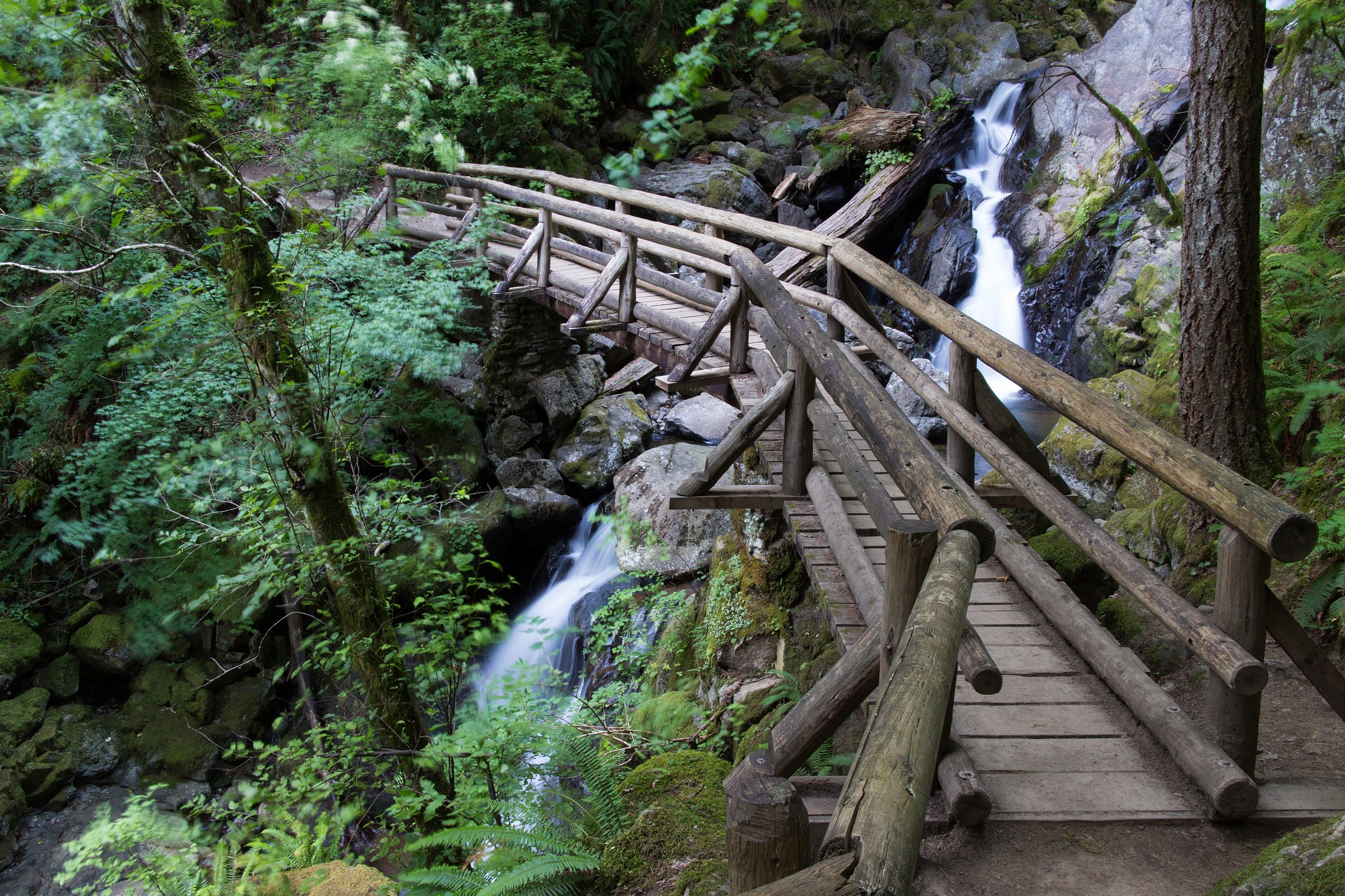 Rodney Falls | Natural Atlas