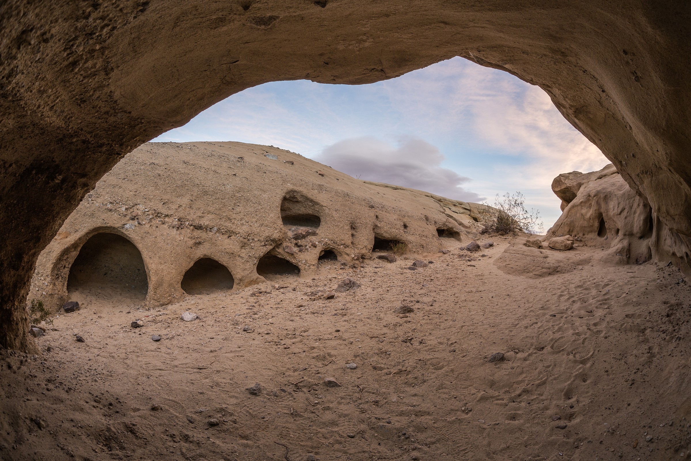 Wind Caves Trailhead | Natural Atlas