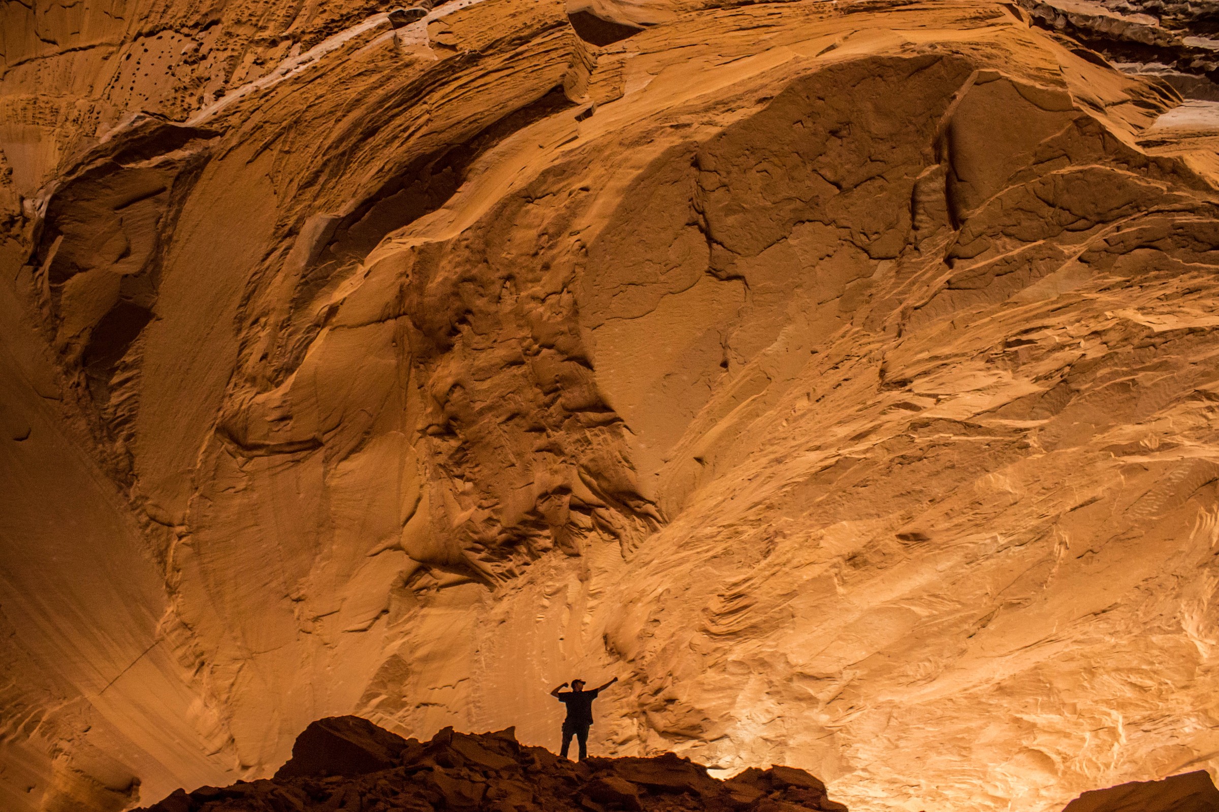 Mee Canyon Alcove | Natural Atlas
