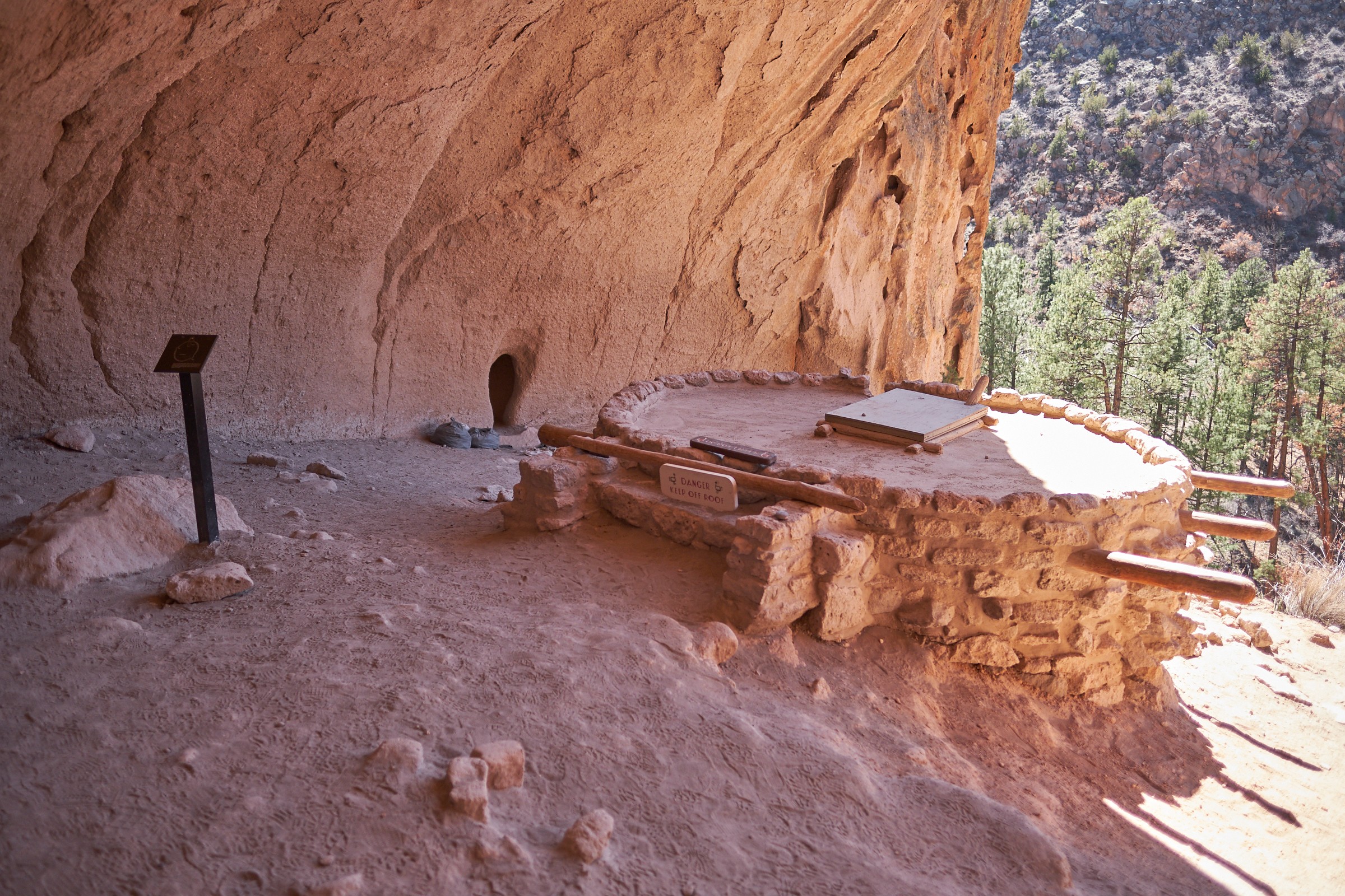 Alcove House Kiva | Natural Atlas