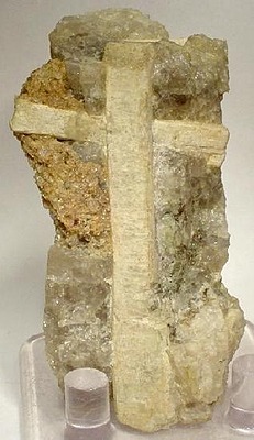 Scapolite | Natural Atlas